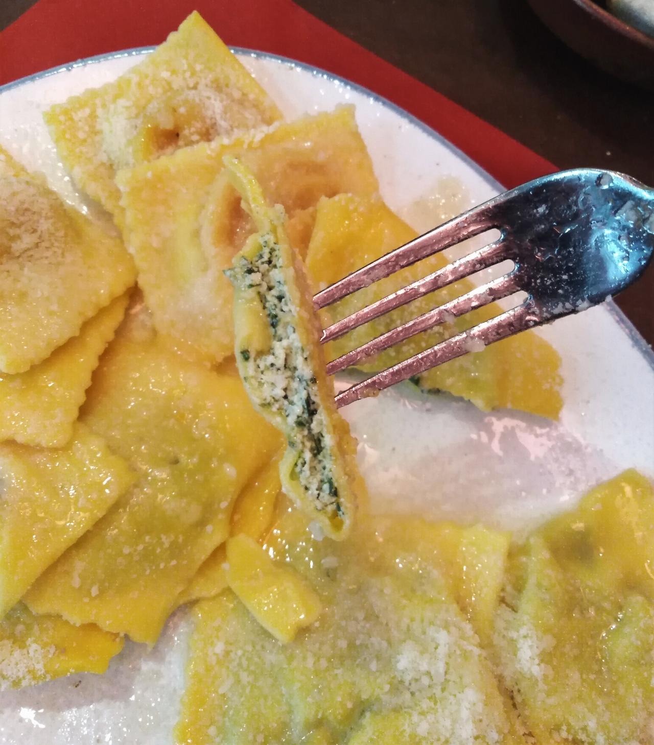 Small-group tour with tastings in the center of Parma