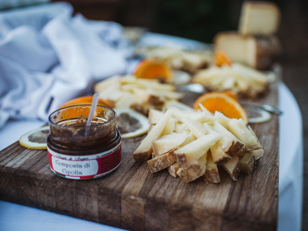 Food Tour in Siena: Eat Like a Local