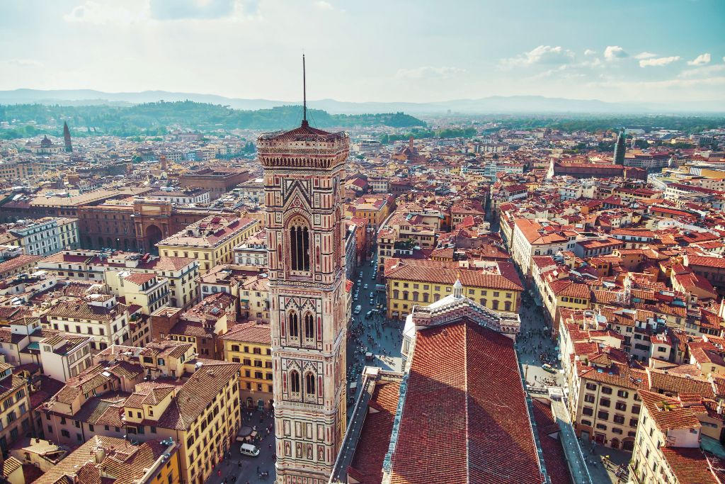 Sightseeing Tours: How to See Florence from Above and Within