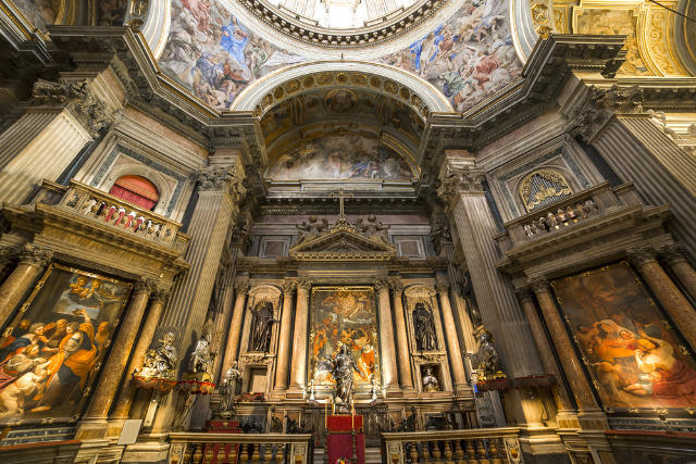 Things to Do in Naples: Discovering Its Churches