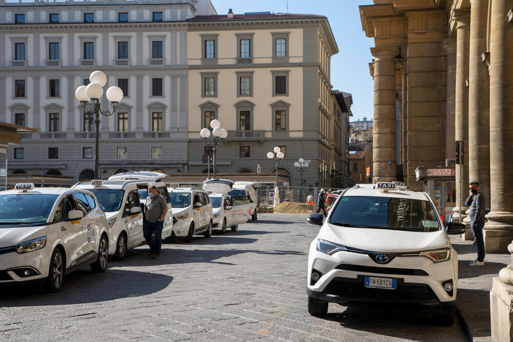 How to get around Florence city center by public transport