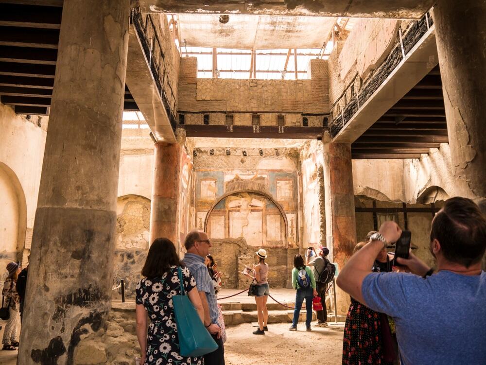 Half Day Trips from Naples – Half Day Trip to Herculaneum