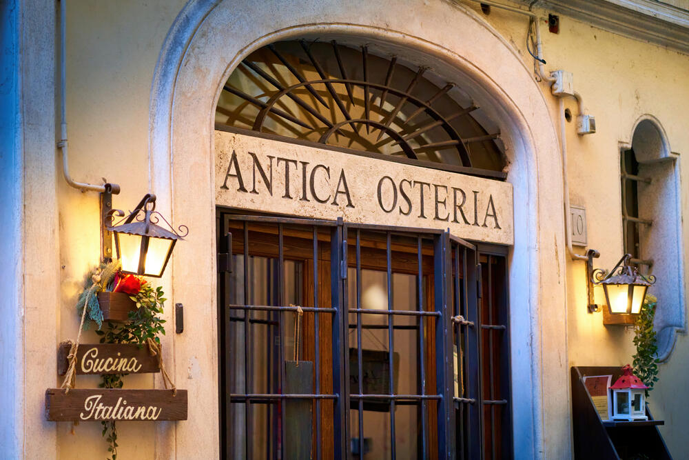 Difference between trattoria and osteria