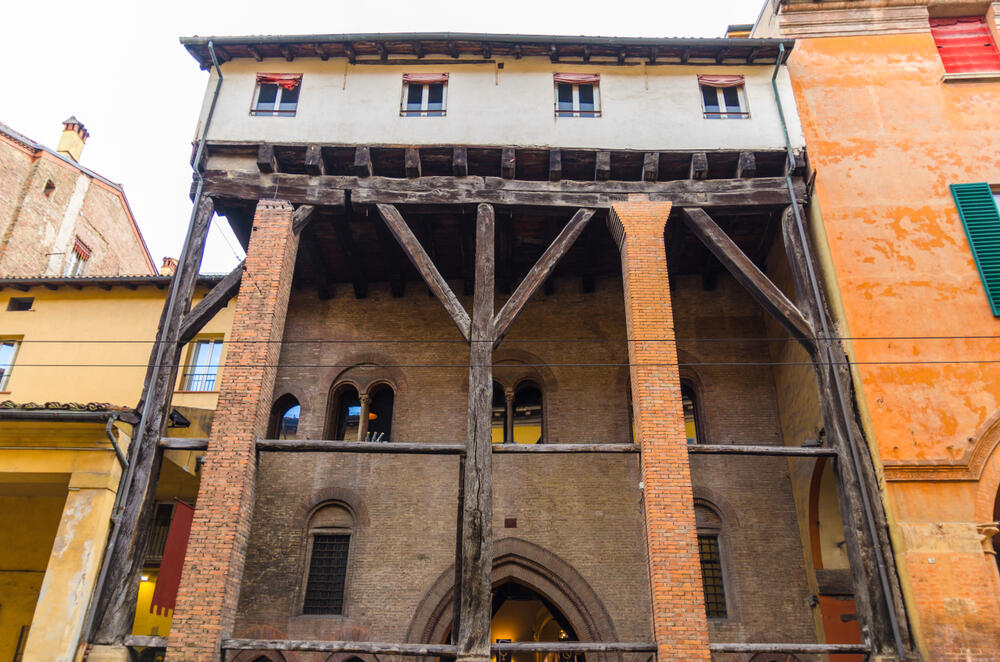 Discover the Seven Secrets of Bologna on your Italy Trip