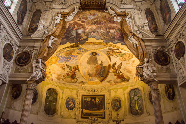 Things to See in Naples: Naples’ Duomo and its Treasures - CiaoFlorence