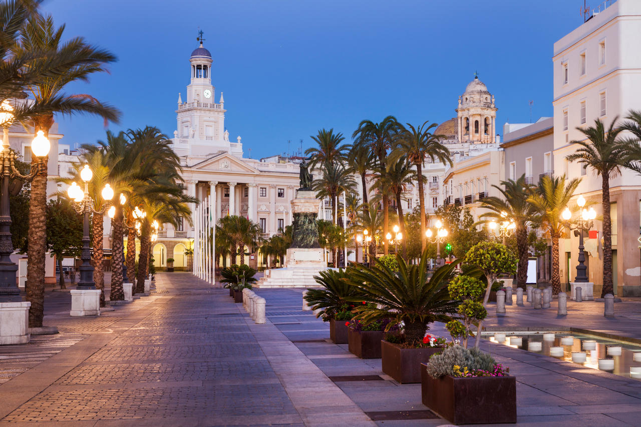 Discover Cadiz with our shore excursionsd - Shore Emotion