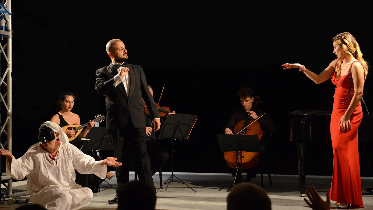 Traditional Neapolitan Opera Concert & Show in Sorrento