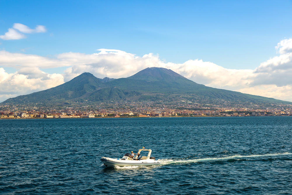 Day Trips from Sorrento – Pompeii and Mount Vesuvius by Boat