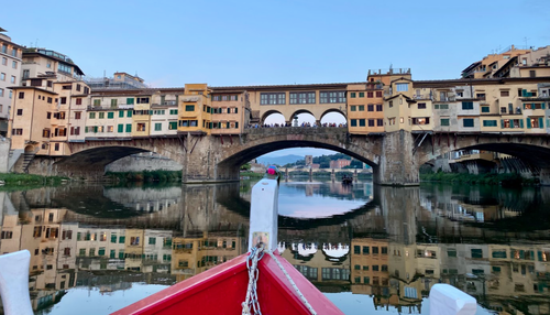 Florence Arno river boat tour for students