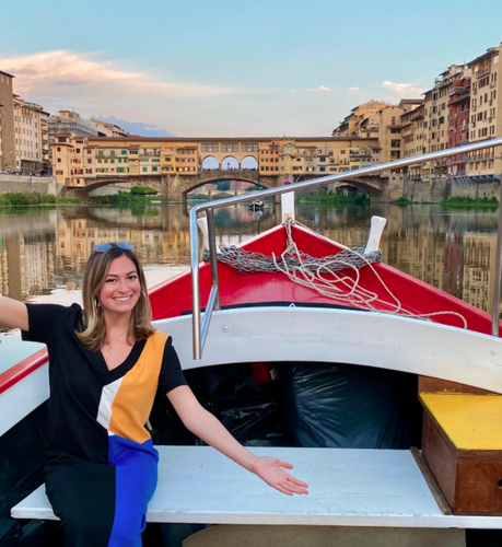 Florence Arno river boat tour for students